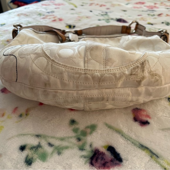 Coach | Bags | Limited Edition Coach Signature Bumble Bee Sobo Purse ...